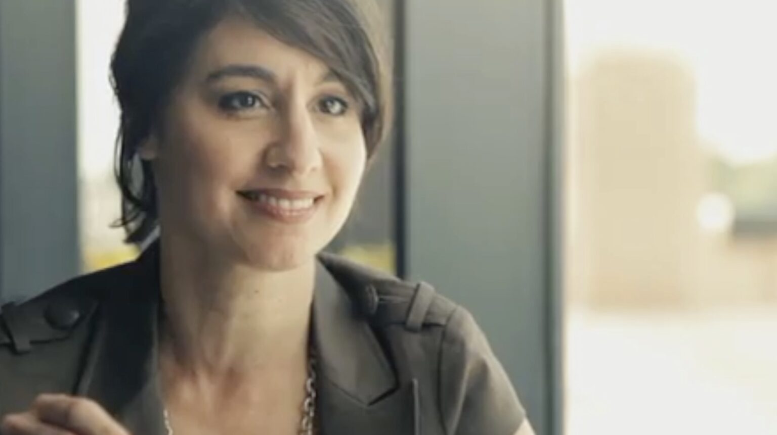 Laura W. Johnson | 60 Second Demo Reels